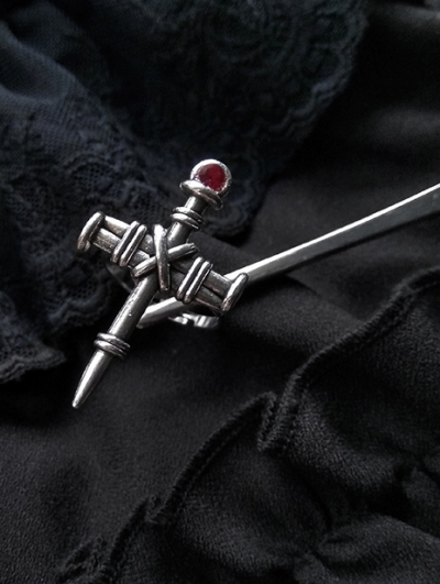 Gothic Punk Rock Spike Cross Ring - Devilnight.co.uk