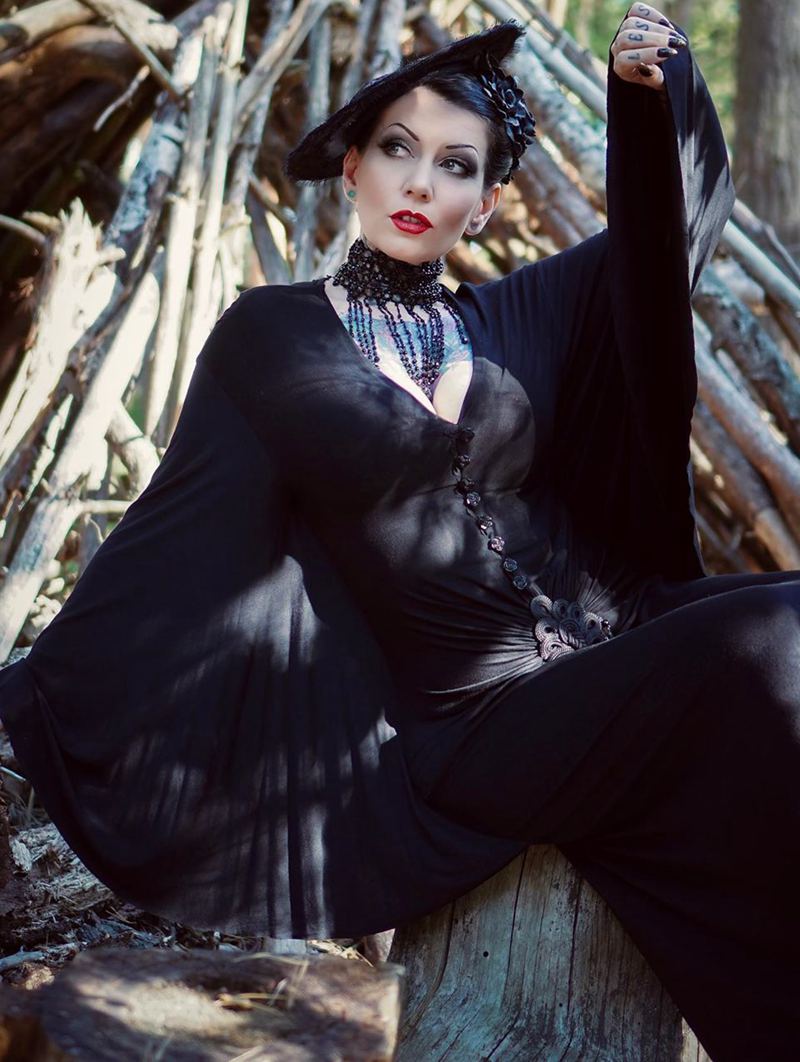 Black Gothic Persephone Maxi Dress - Devilnight.co.uk